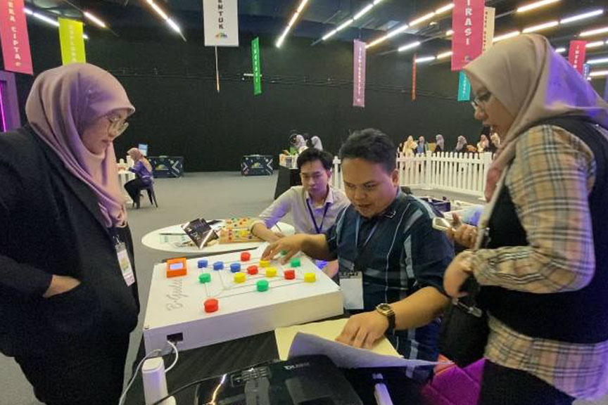 Making Board Games Accessible: APU Tech Expert Champions Inclusive Innovation | APU